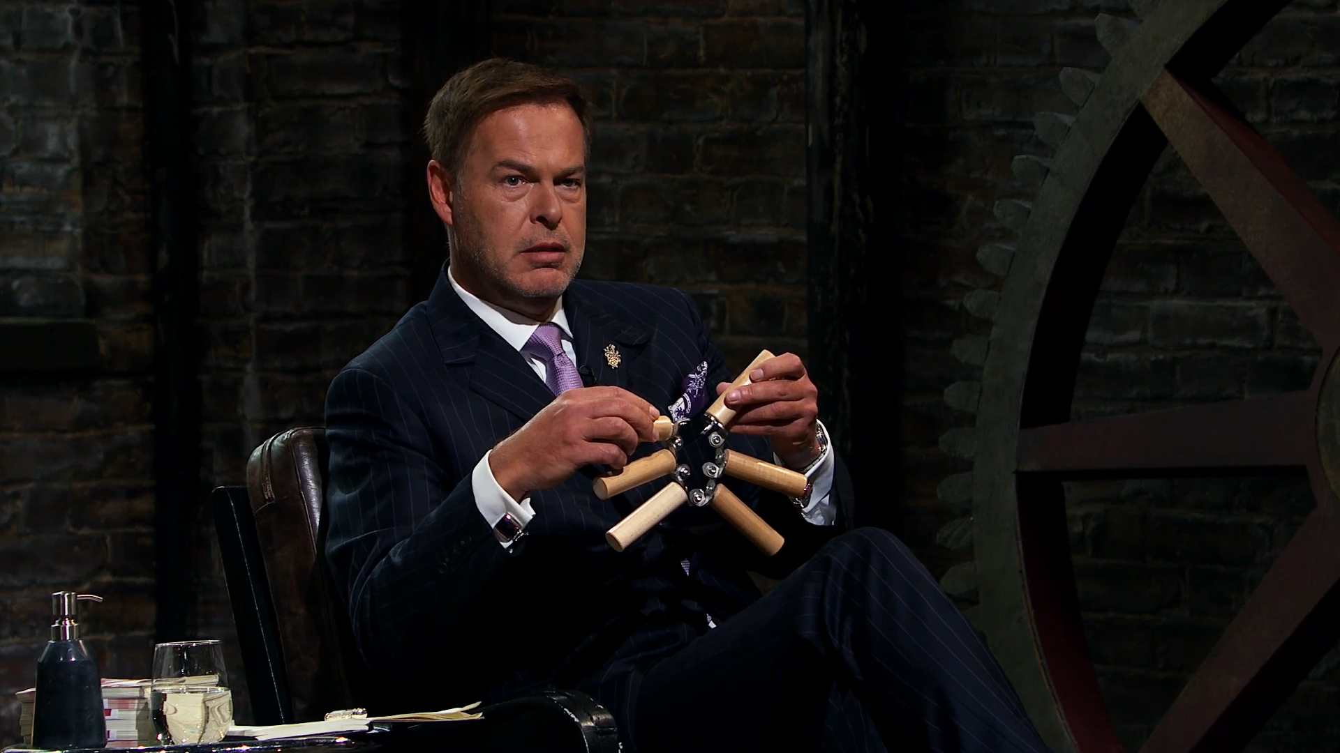 Dragons’ Den, Episode 3, Series 18 – Dragons' Den: the Intellectual ...